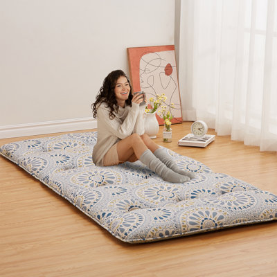 Roll up sleeping mat store